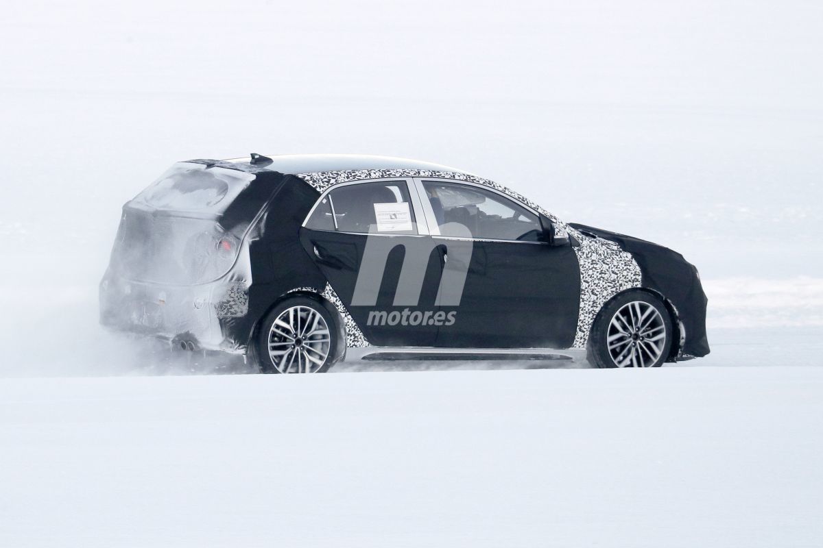 El nuevo Kia Rio 2021 cazado durante sus pruebas de invierno