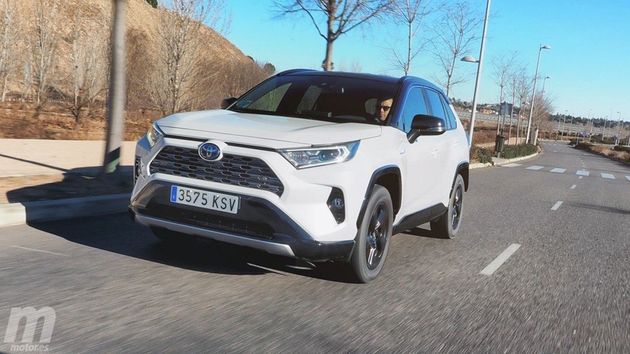 Ventas coches - Rusia - Marzo 2020: El Toyota RAV4 escala puestos