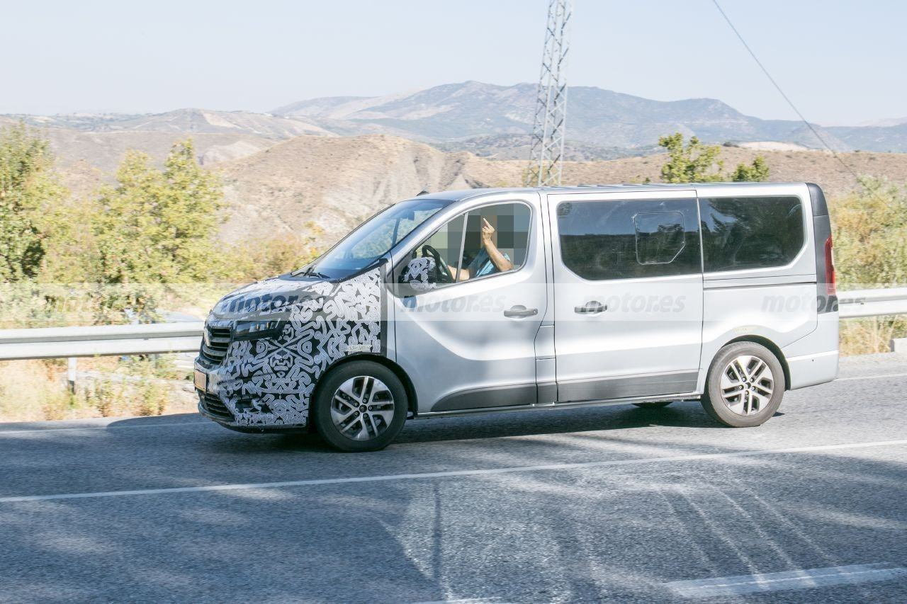 Renault Trafic 2022, la renovada furgoneta francesa se deja ver en el ...
