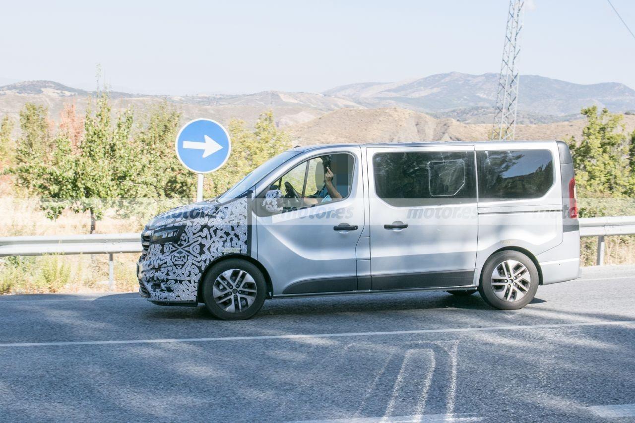 Renault Trafic 2022, la renovada furgoneta francesa se deja ver en el ...