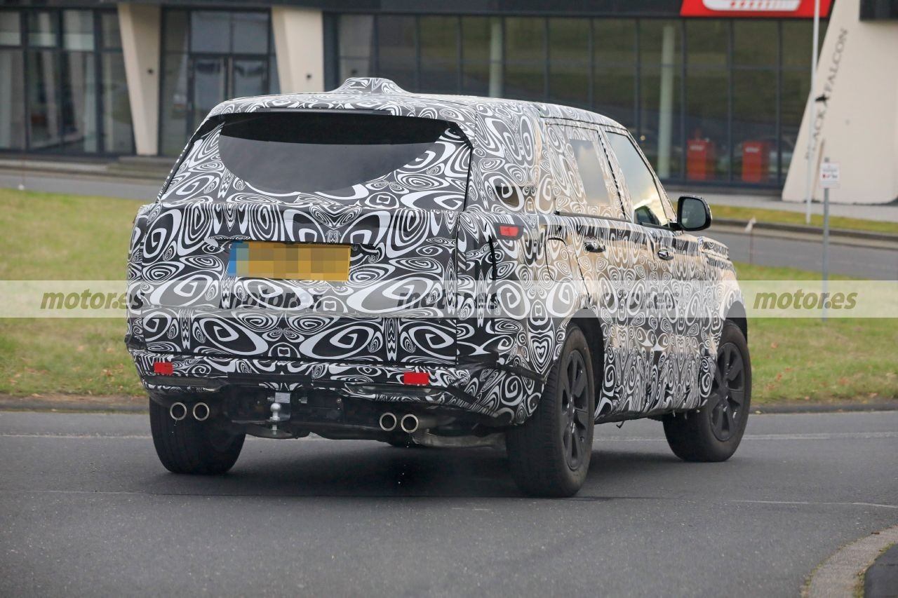 El nuevo Land Rover Range Rover LWB 2022, cazado con nuevos detalles a ...