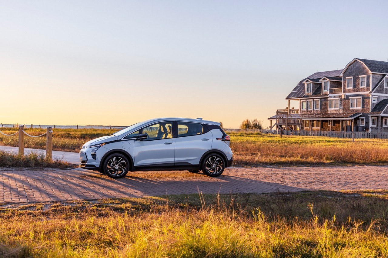 El nuevo Chevrolet Bolt EV 2022 llega con una gran renovación estética ...