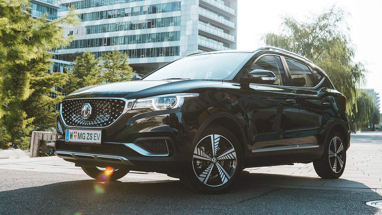 MG regresa a España apostando sin complejos por la electrificación ...