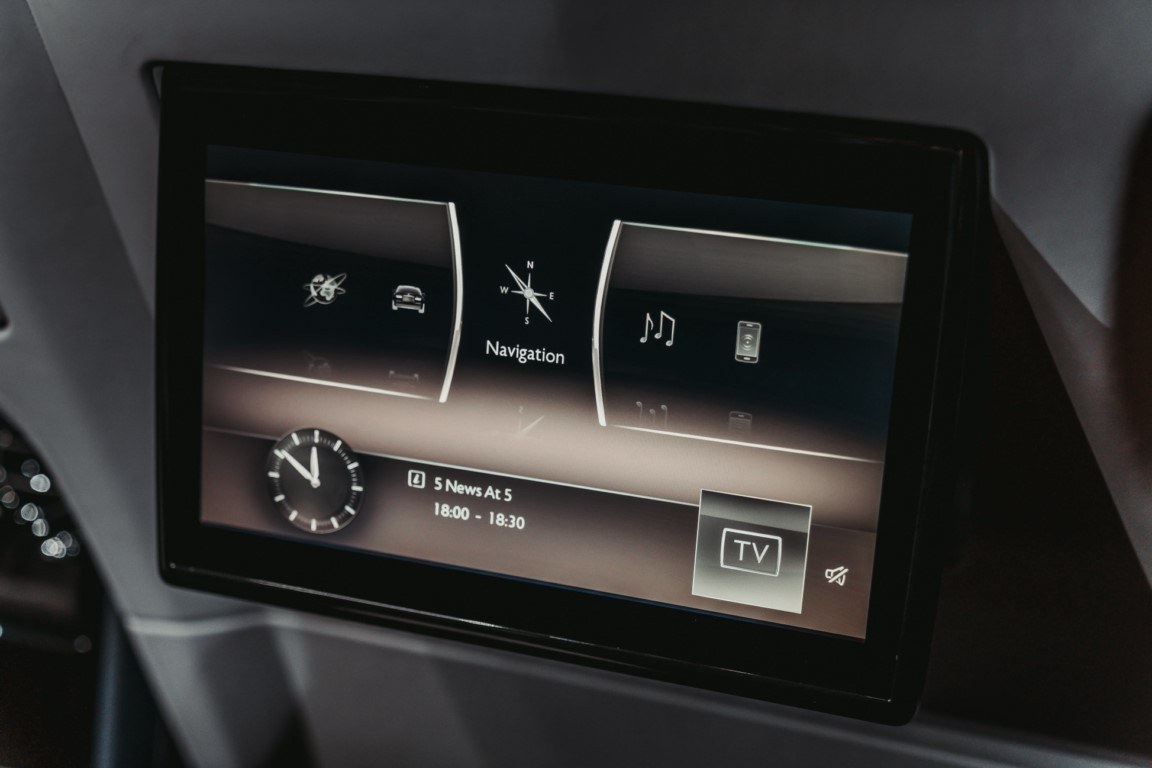 Rolls-Royce Phantom Privacy Suite, la lujosa propuesta para aislarse ...