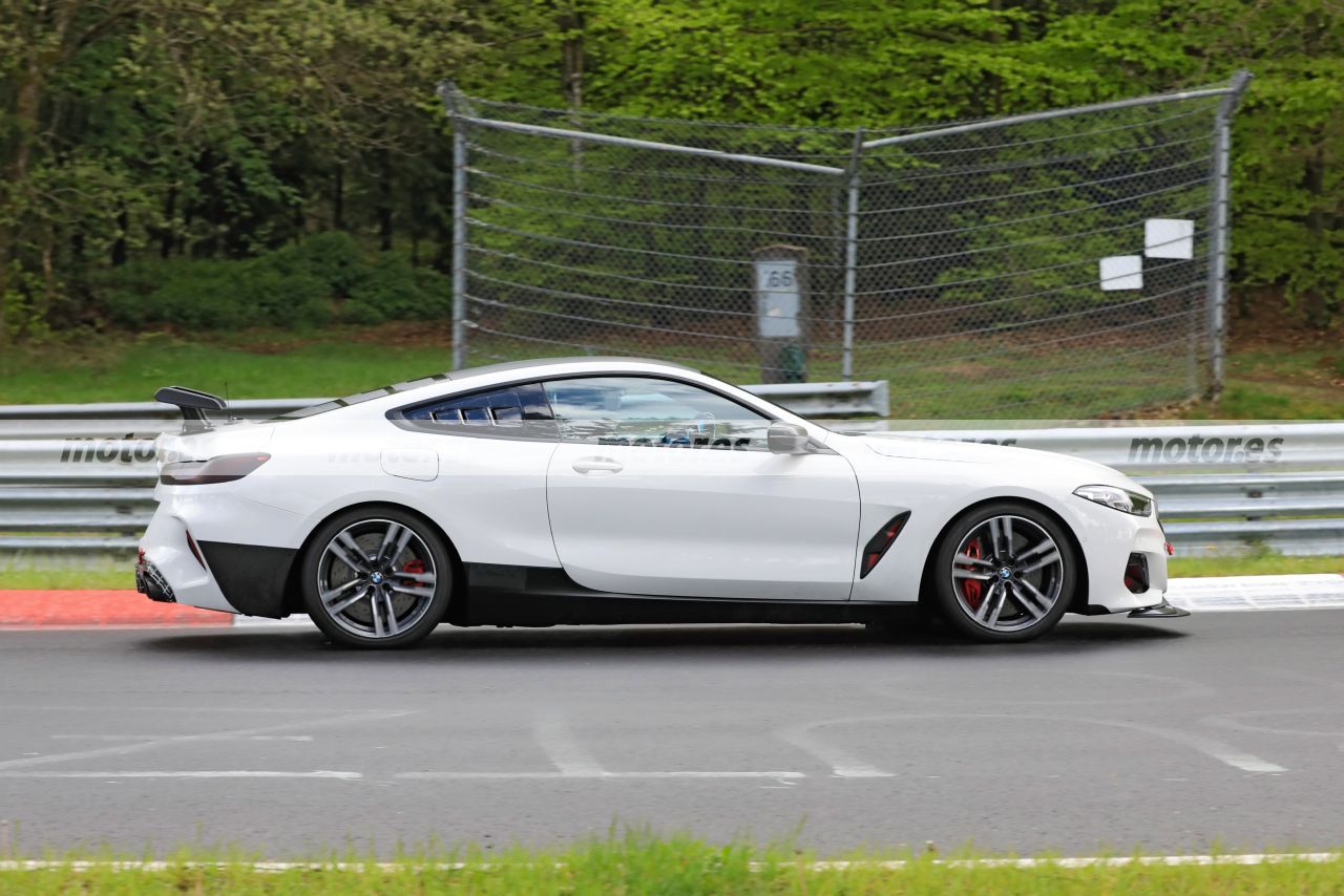 El futuro BMW M8 CSL 2022, cazado en su configuración definitiva en ...