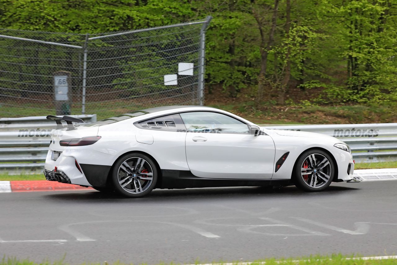 El futuro BMW M8 CSL 2022, cazado en su configuración definitiva en ...