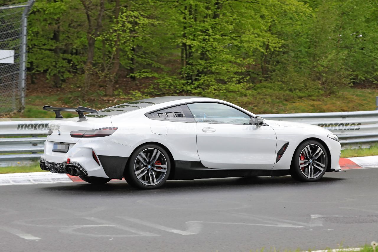 El futuro BMW M8 CSL 2022, cazado en su configuración definitiva en ...