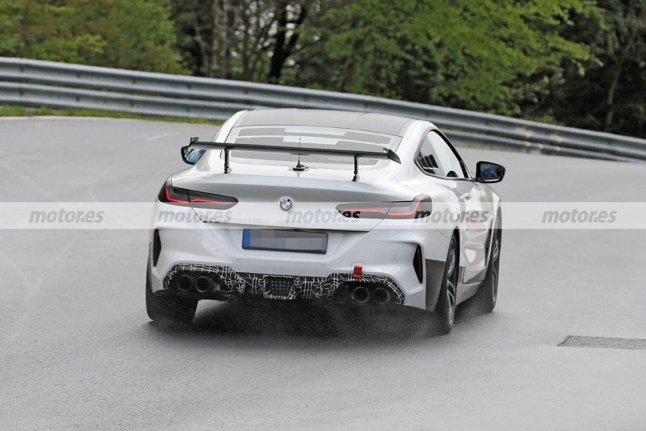 El futuro BMW M8 CSL 2022, cazado en su configuración definitiva en ...