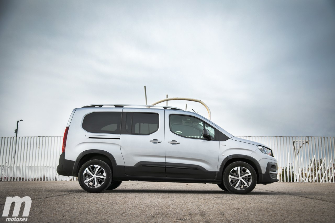 Comparativa Peugeot Rifter vs Volkswagen Caddy, diferencias insalvables ...