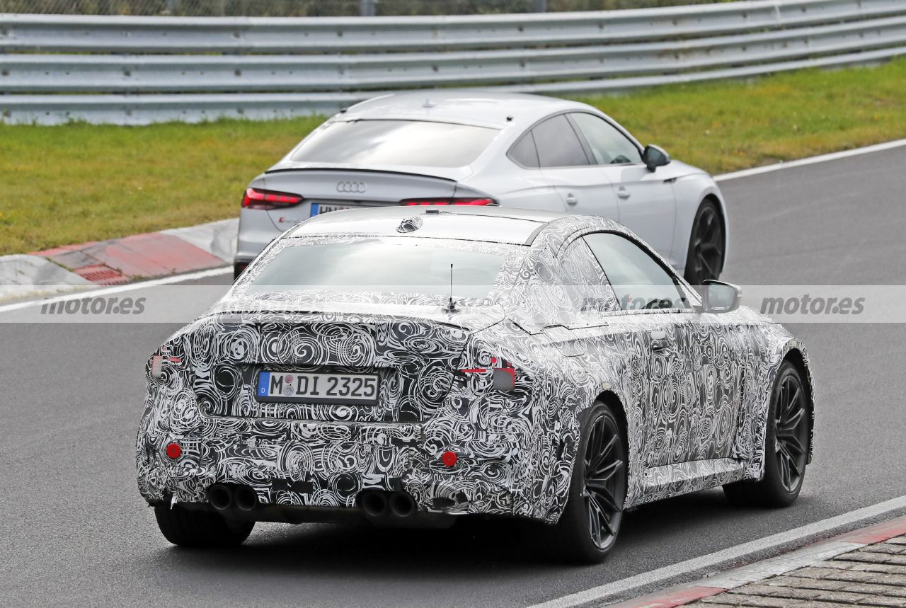 BMW M2 Competition 2023, primeras fotos espía en el asfalto de Nürburgring