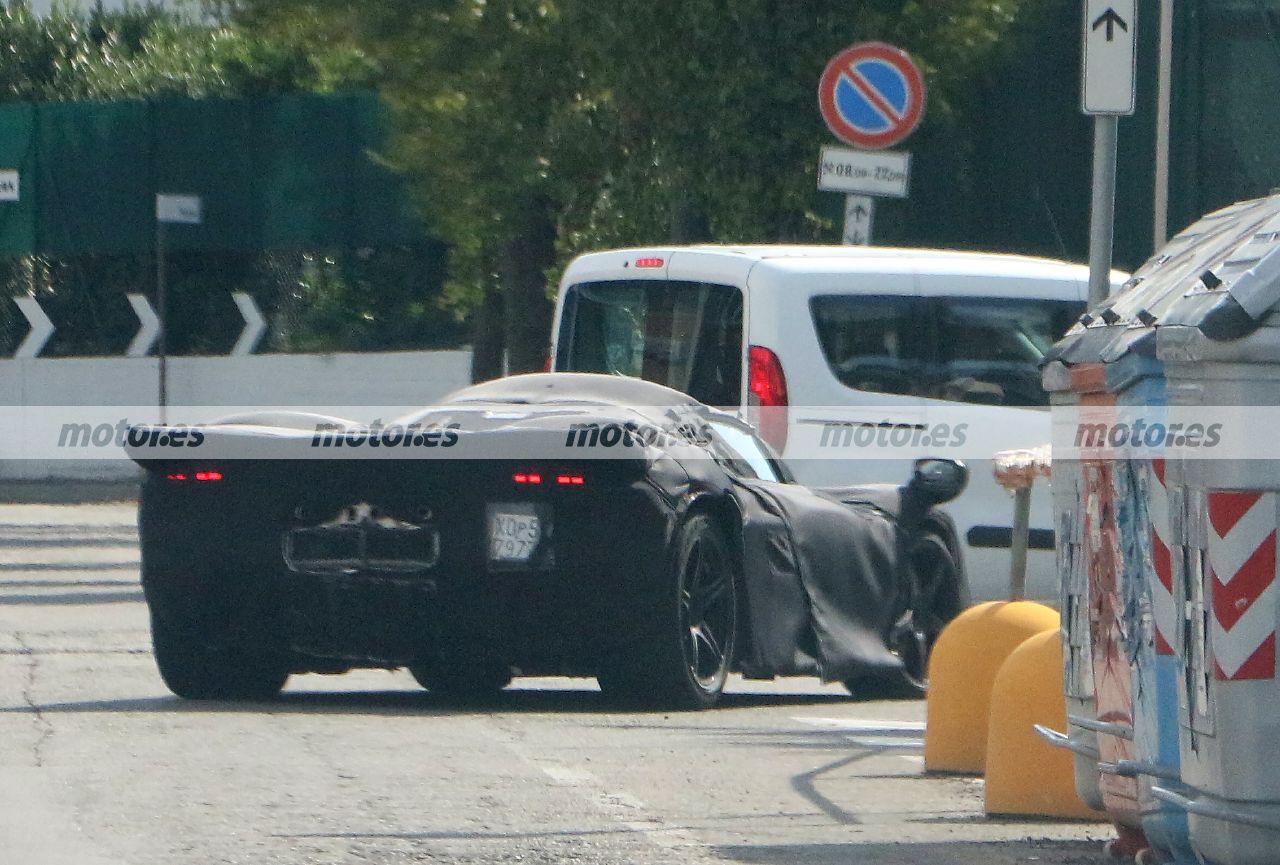 Fotos - El nuevo Ferrari Icona Series se deja ver por primera vez | BMW ...