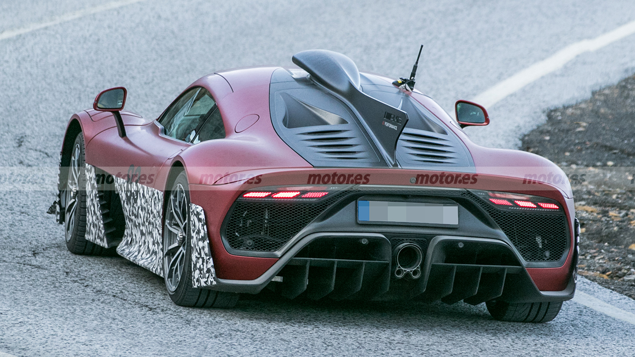 El esperado Mercedes-AMG ONE se deja ver con un llamativo camuflaje