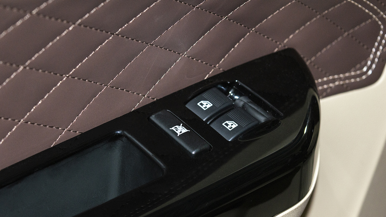 Invicta D2S 2022, más tecnología para la renovada gama del coche urbano ...