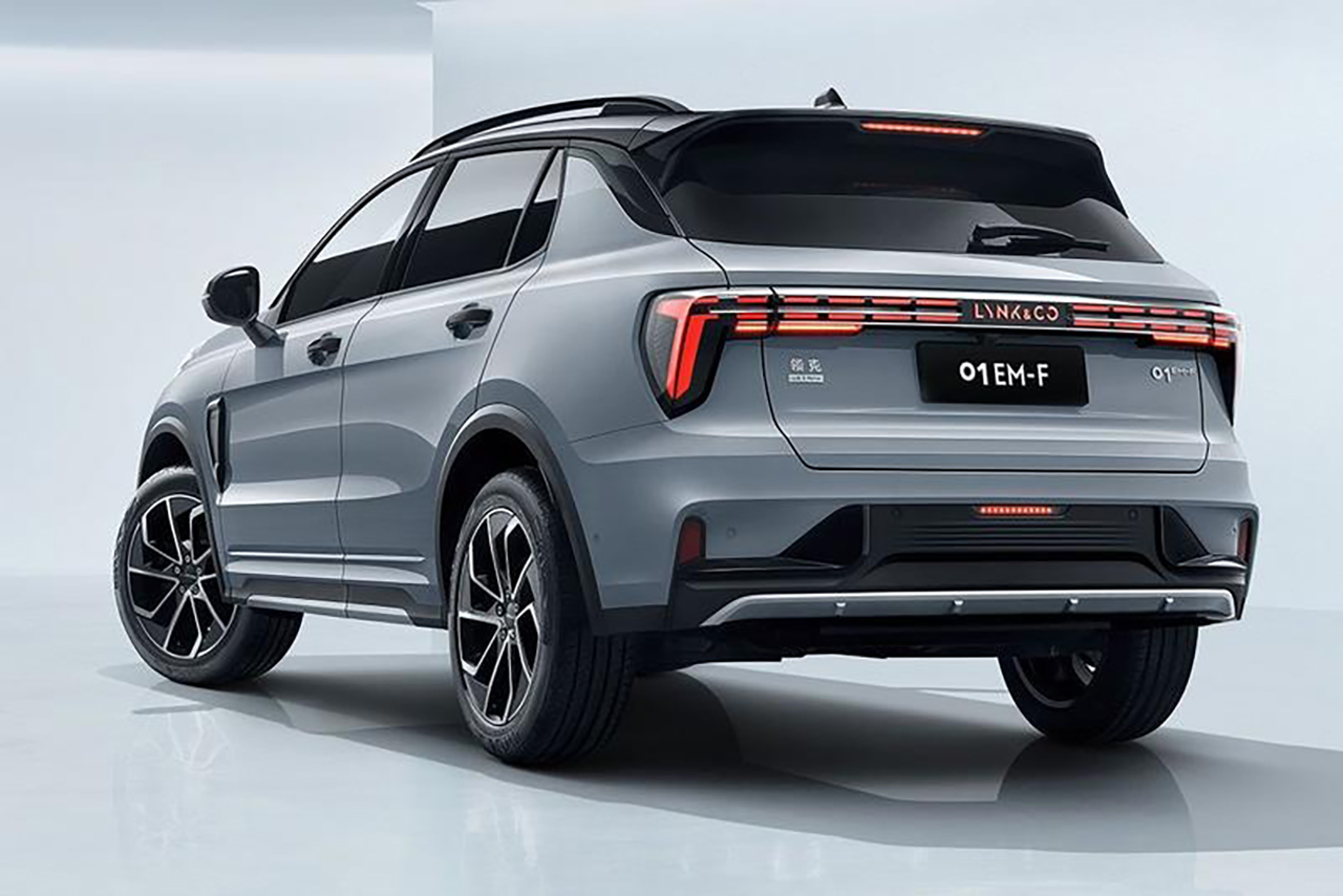 El Lynk & Co 01 Facelift estrena novedades y un interesante HEV