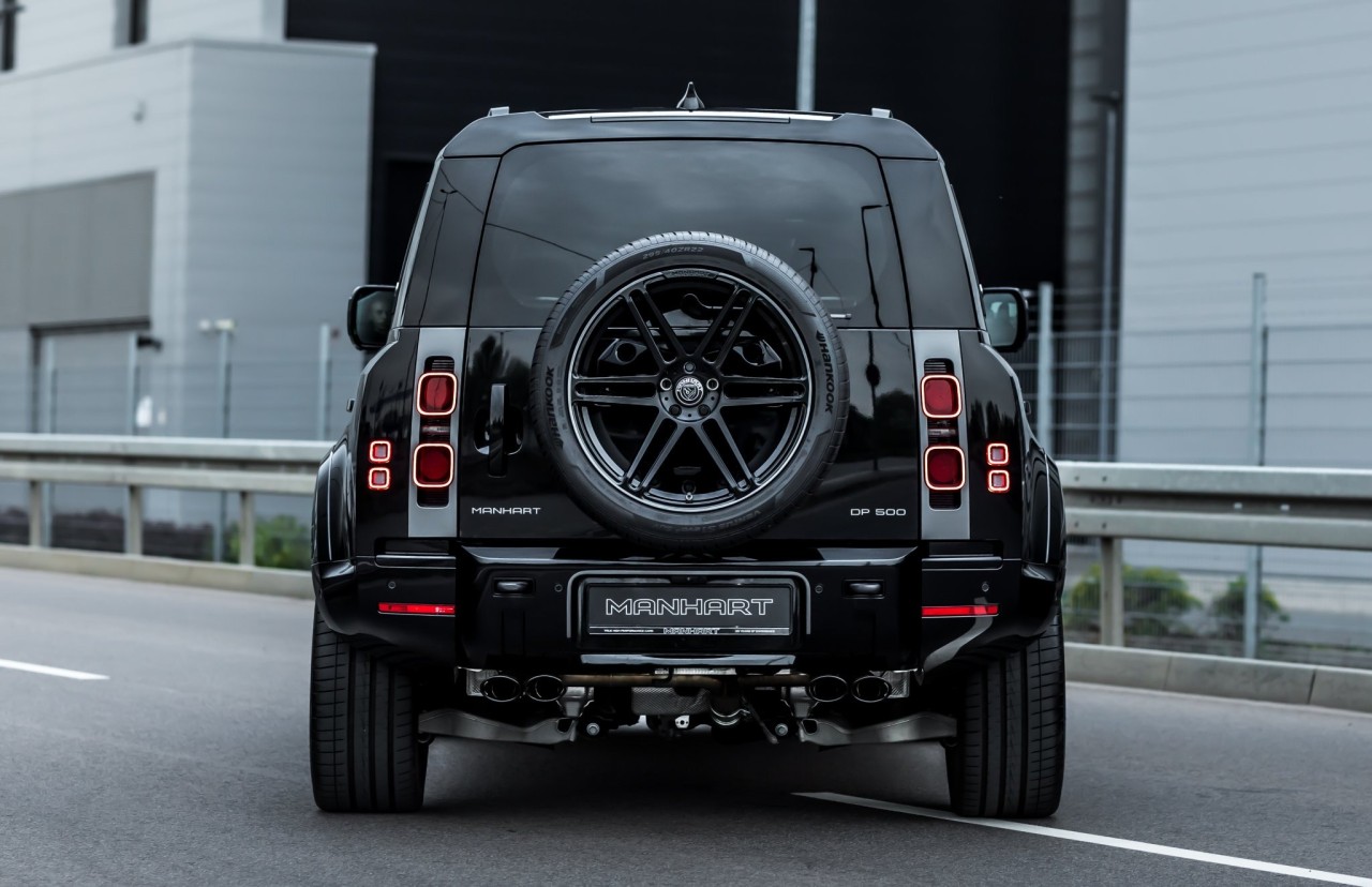 El MANHART DP 500 es un Land Rover Defender 110 tan deportivo como bruto