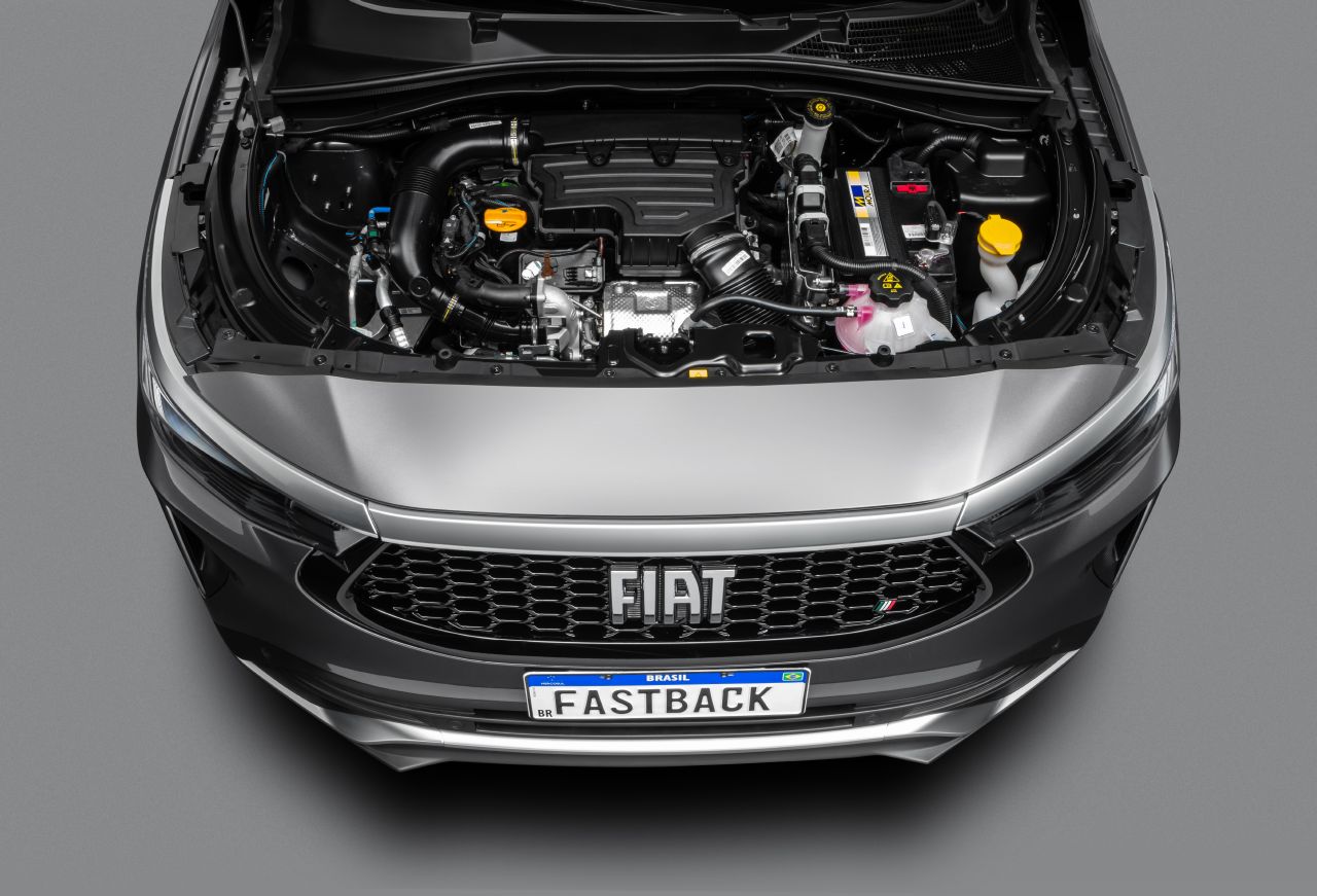 Debuta el nuevo FIAT Fastback, un SUV Coupé que se enfrentará al ...