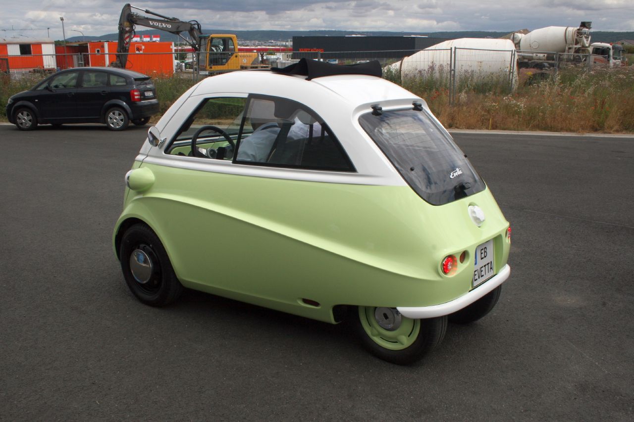 Evetta, el cuadriciclo eléctrico que imita al BMW Isetta debuta en Alemania
