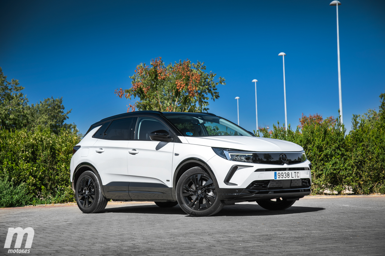 Prueba Opel Grandland Hybrid, el PHEV de la familia (con vídeo)