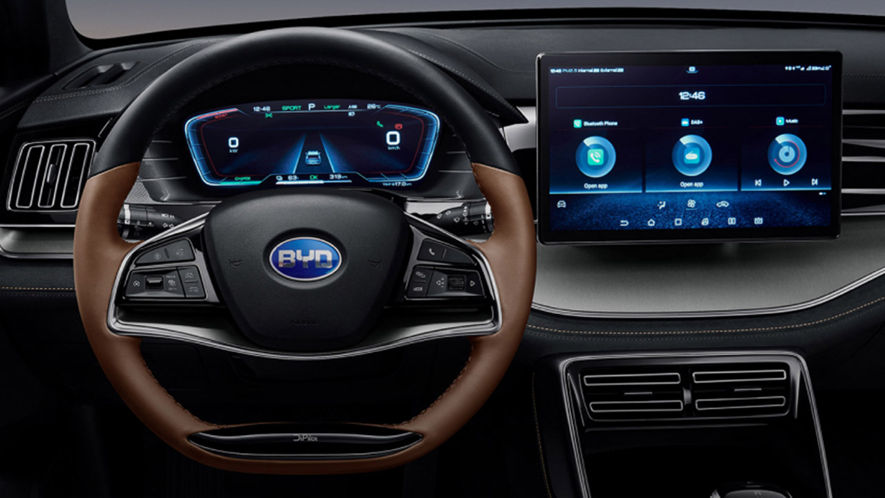 BYD Tang, llega a Europa un SUV de 7 plazas dispuesto a revolucionar la movilidad eléctrica