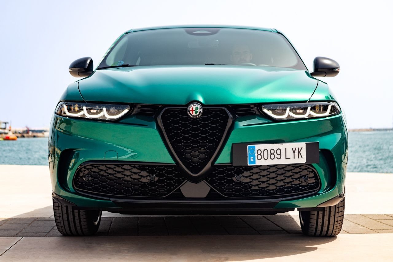 El nuevo Alfa Romeo Tonale PHEV anuncia su debut, primer híbrido ...