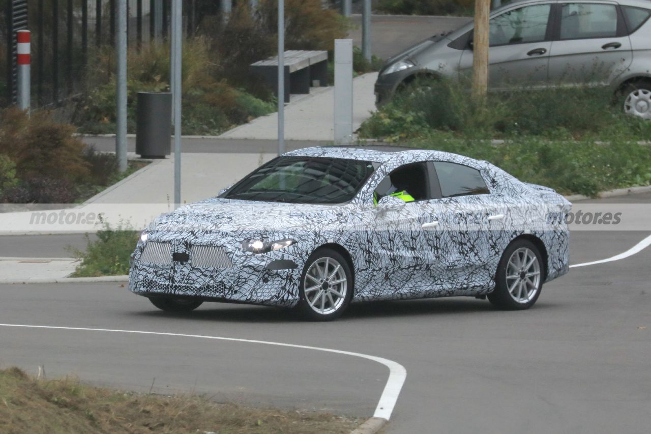 Primeras fotos del sucesor del Mercedes CLA, un eléctrico con 850 km de autonomía que llega en 2024