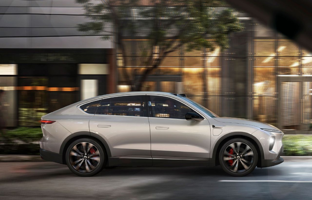 El NIO EC7 es un SUV deportivo y 100% eléctrico que roza los 1000 km de autonomía