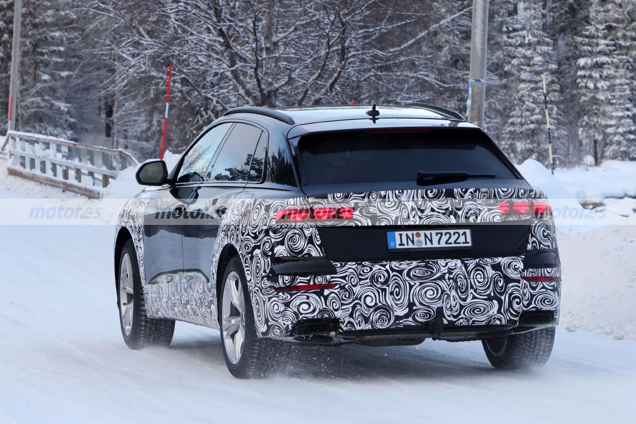 El Audi Q8 Facelift revela su nueva imagen en las pruebas de invierno
