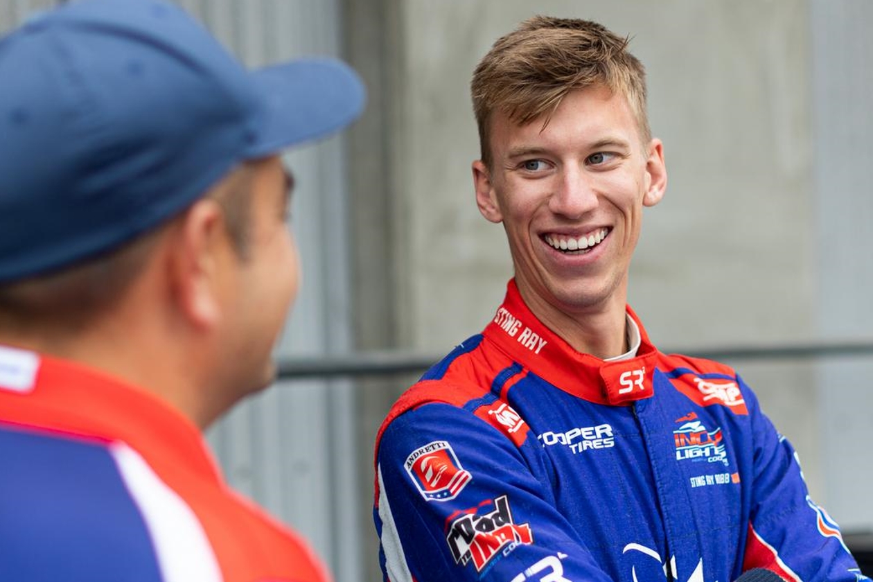 IndyCar El rookie Sting Ray Robb Se Queda El Segundo Coyne Y