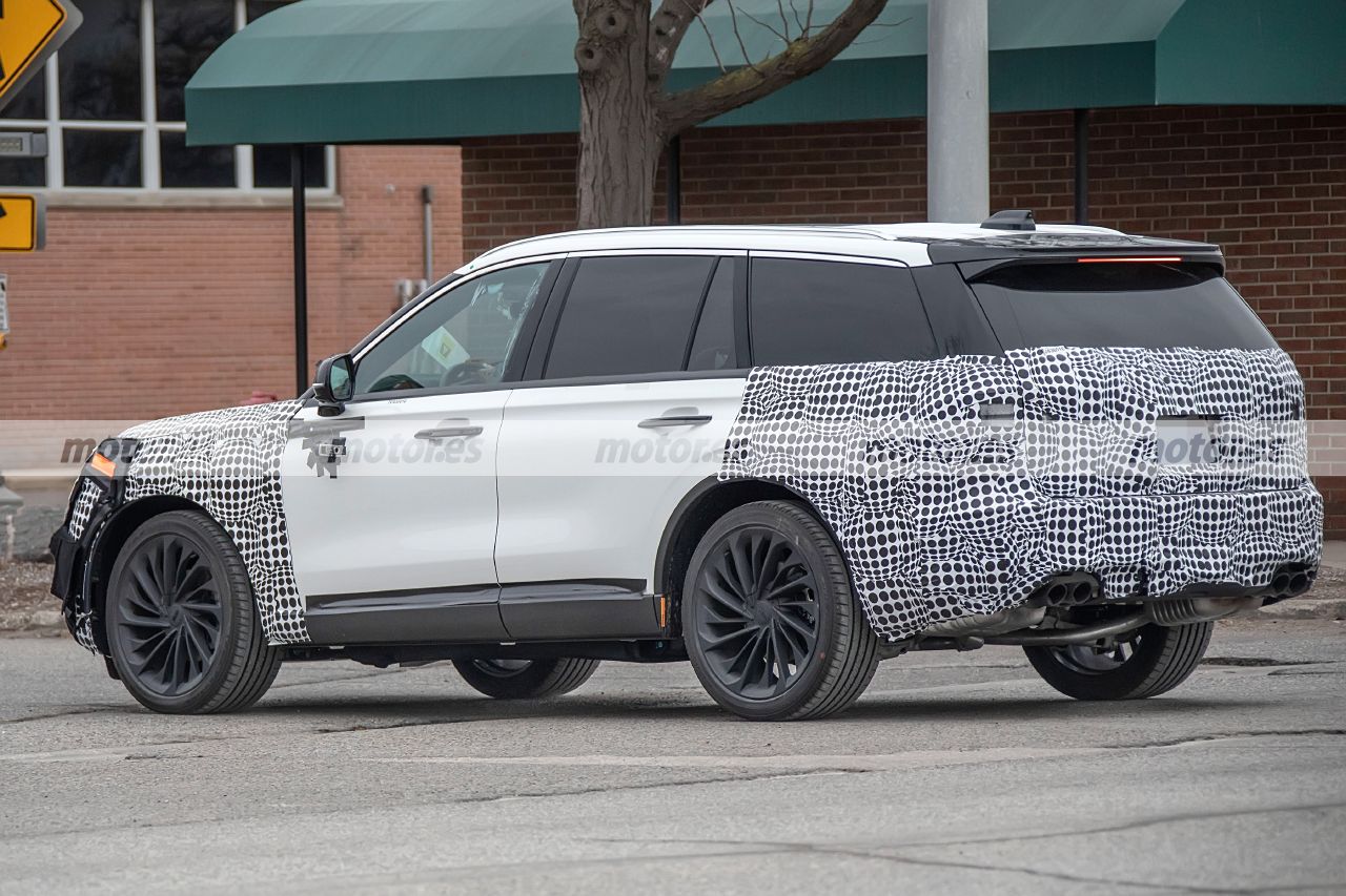 El Lincoln Aviator Facelift revela su nueva imagen exterior e interior ...