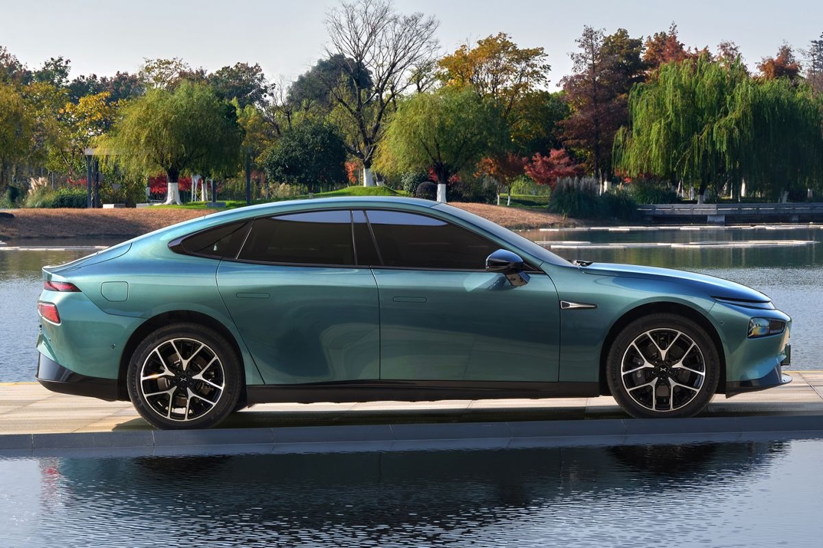 El nuevo Xpeng P7 está preparado para asaltar Europa, una berlina 100% ...