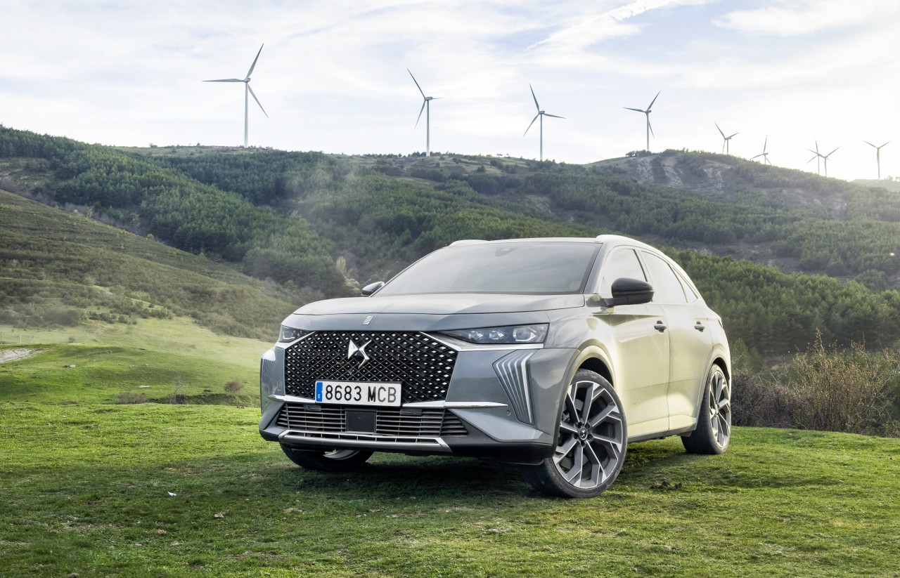 Prueba DS 7 E-Tense 4x4, electrificación y polivalencia a la francesa