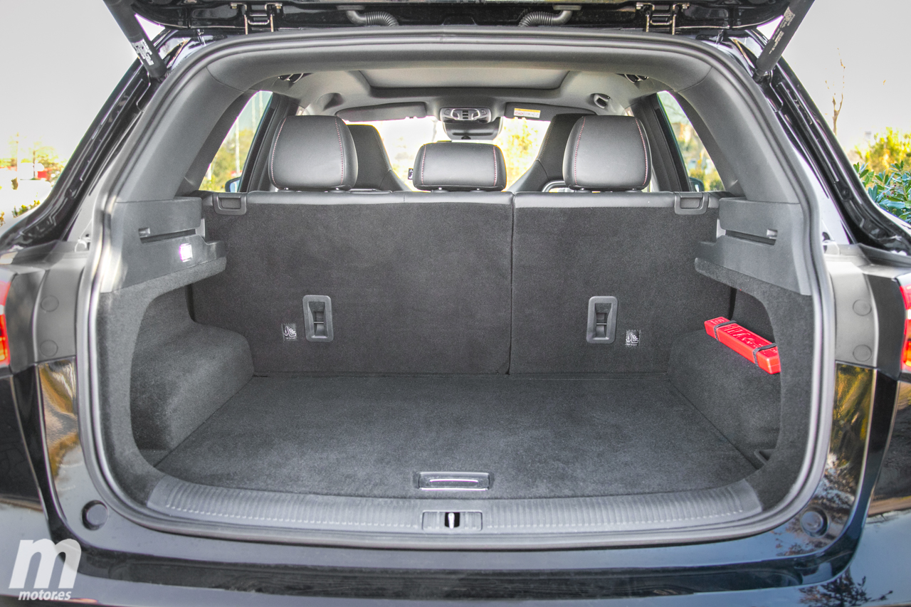 Prueba MG HS y EHS ¿Gasolina o PHEV? Todo lo que debes saber (con vídeo)