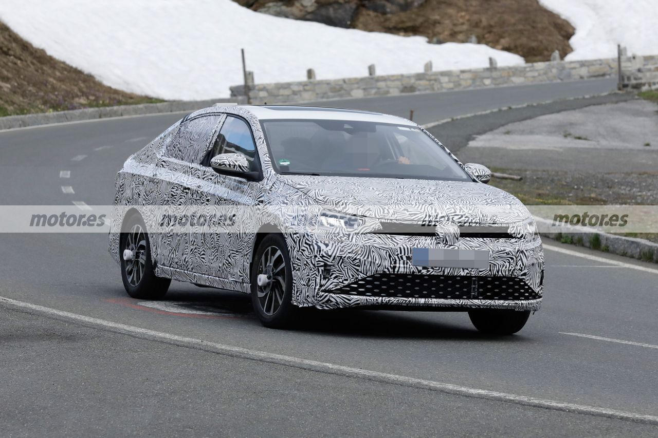 La nueva generación del Volkswagen Sagitar aparece por primera vez en ...