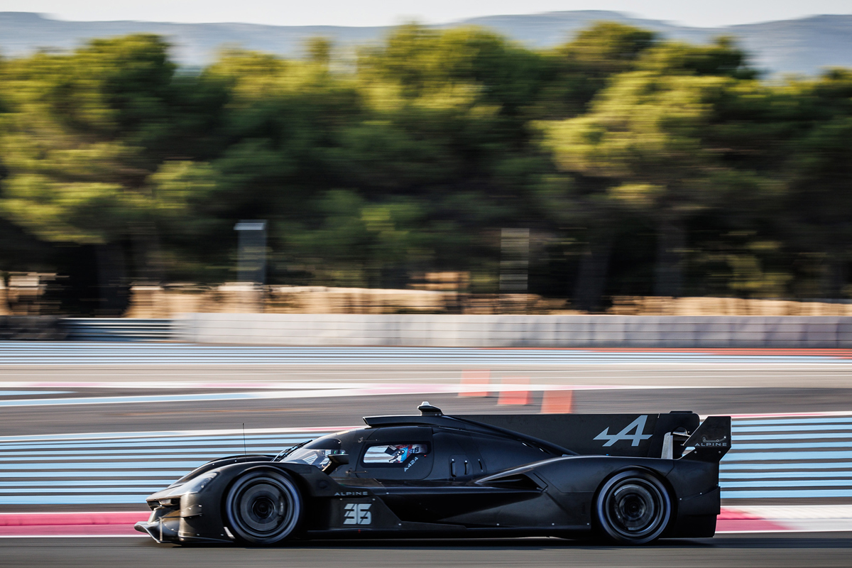 El Alpine A424_β LMDh completa su primer test en pista en el circuito ...
