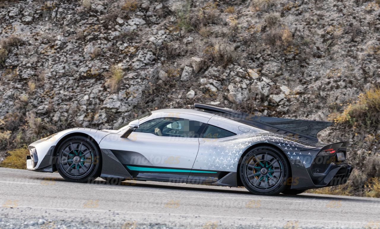 No uno ni dos, sino hasta cuatro prototipos del Mercedes-AMG ONE ...