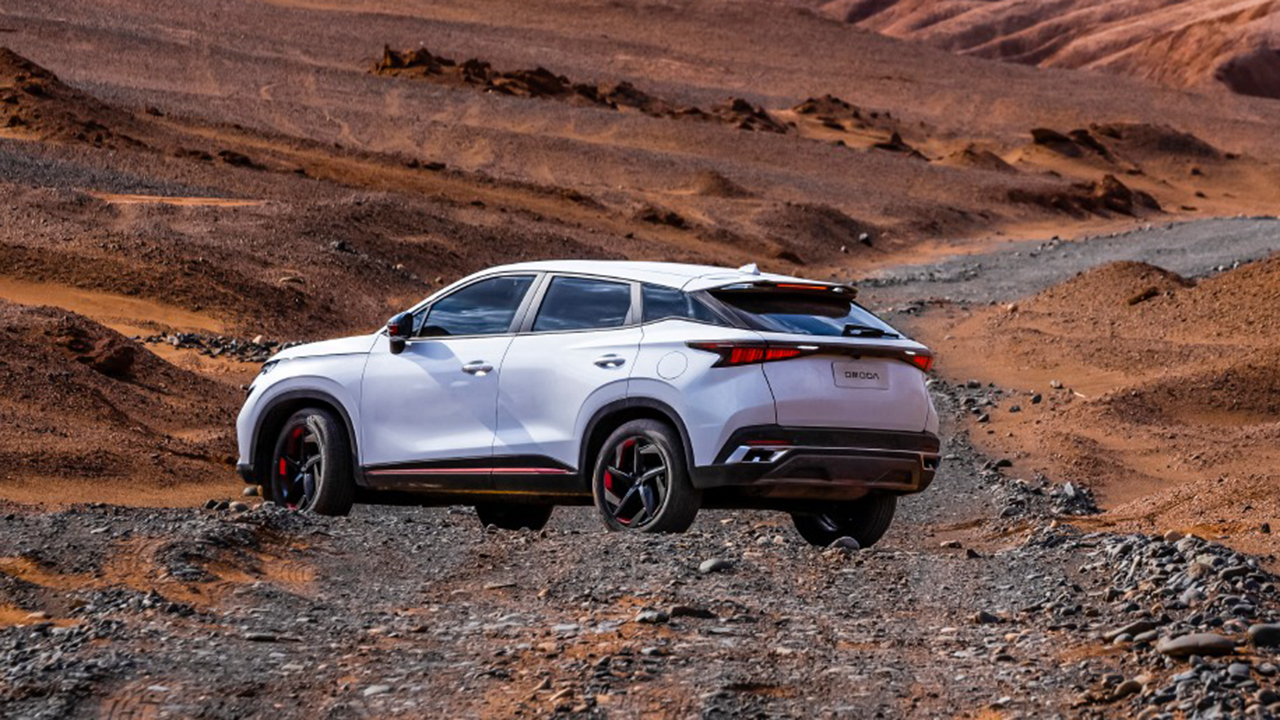 Todas las claves del nuevo Omoda 5, el SUV chino que llega a España por ...