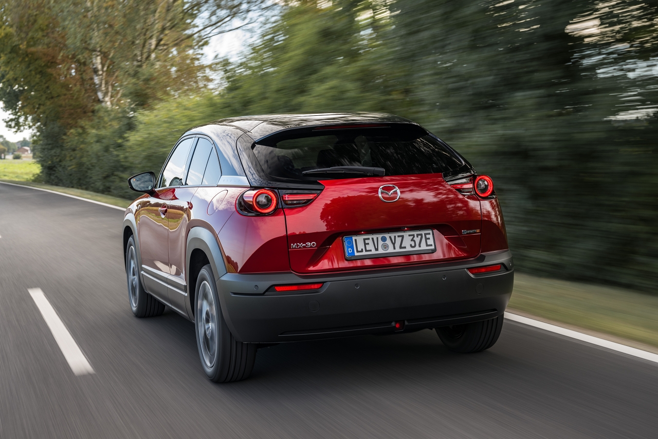 Prueba Mazda MX-30 R-EV, explorando lo diferente