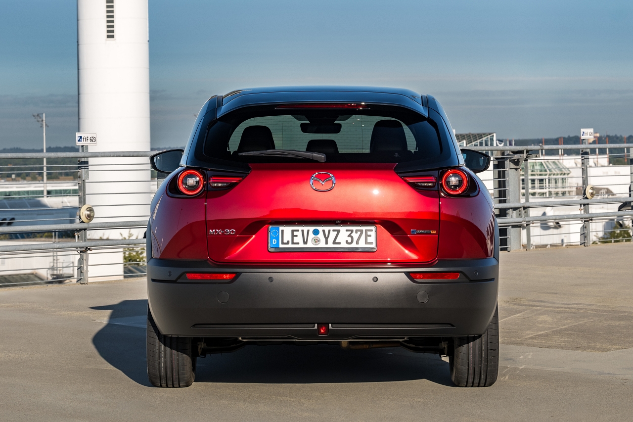 Prueba Mazda MX-30 R-EV, explorando lo diferente