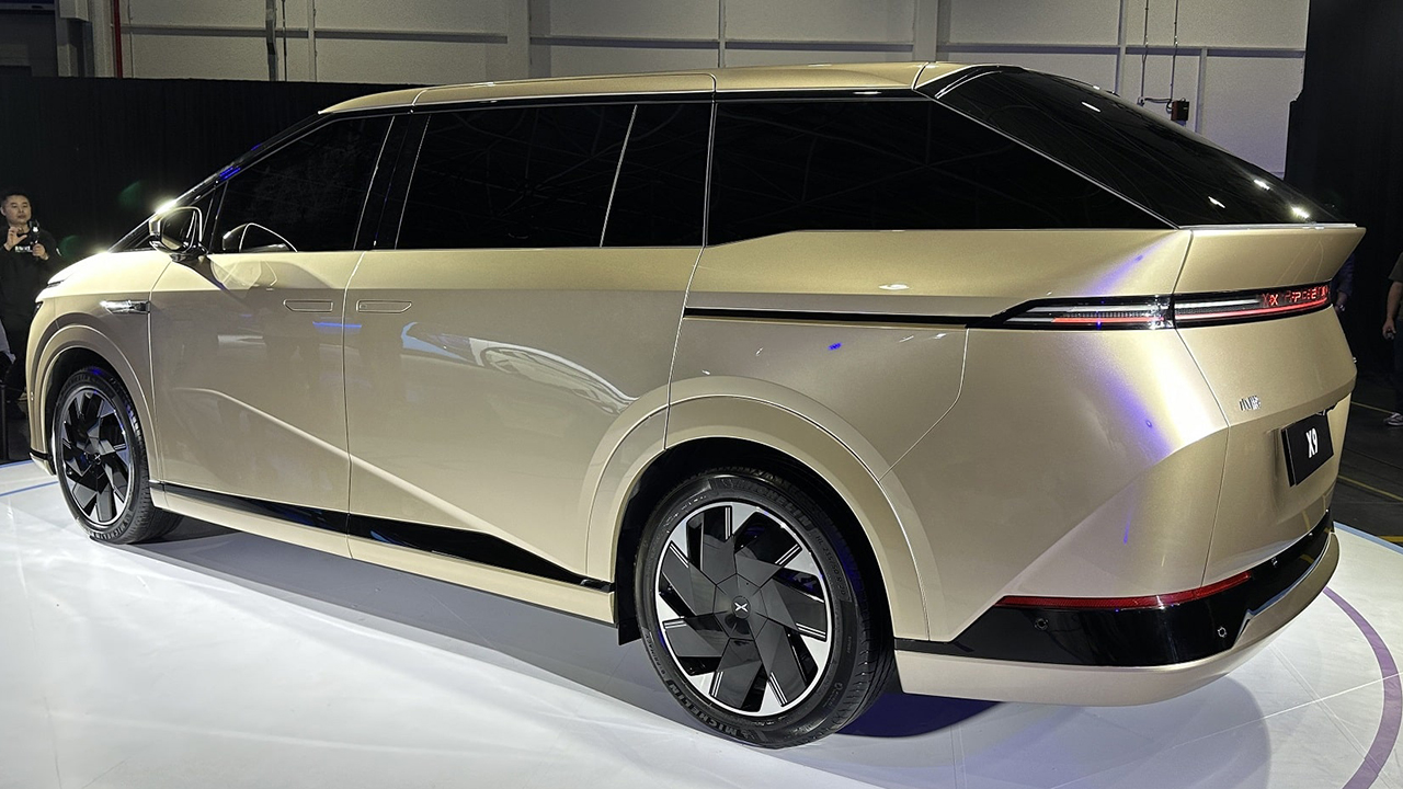 Xpeng se adelanta a Volvo con el nuevo X9, un monovolumen eléctrico con más de 700 km de ...