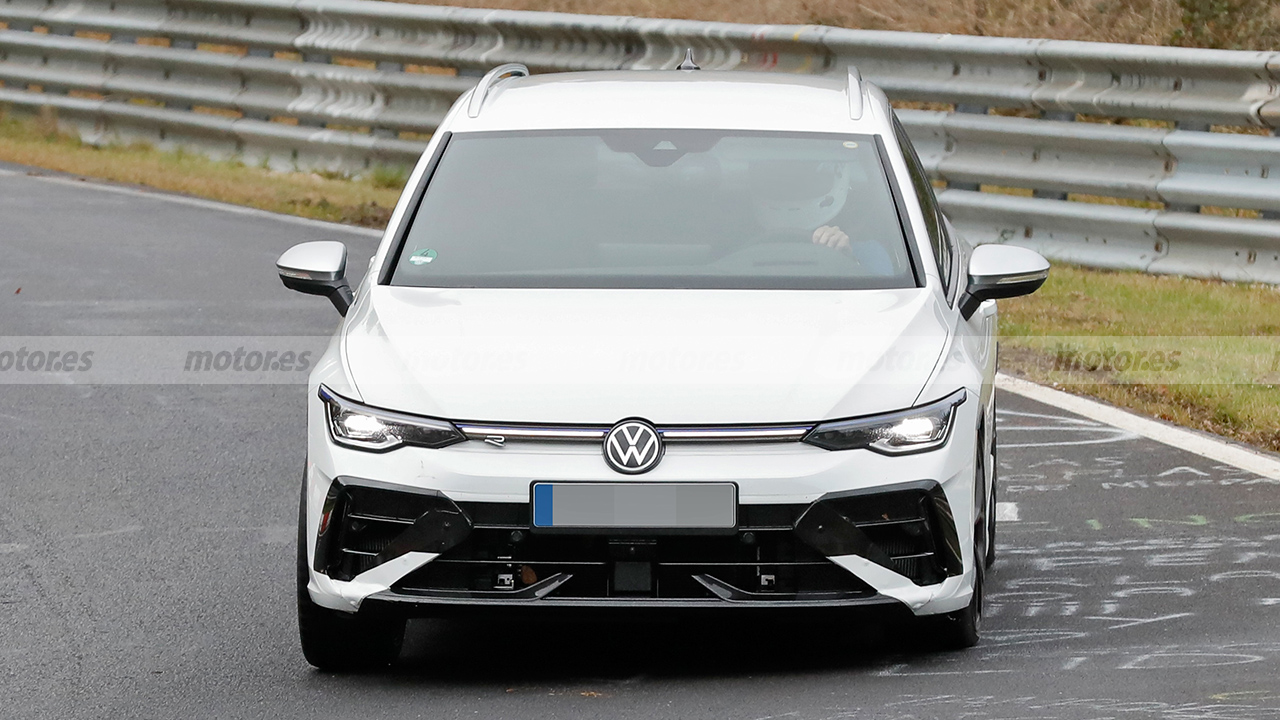 El nuevo Volkswagen Golf R 2024, modelo Variant incluido, es ...