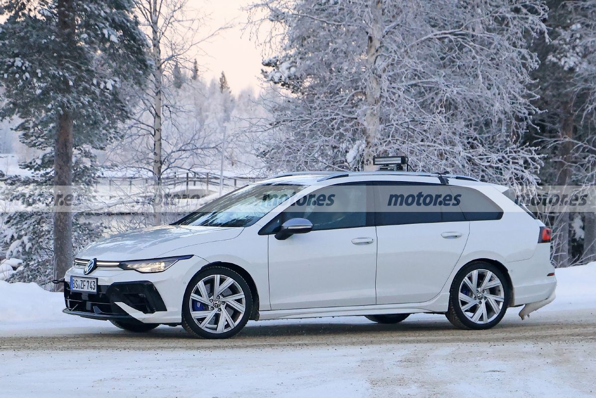 El renovado Volkswagen Golf R Variant exhibe su nuevo diseño en las ...
