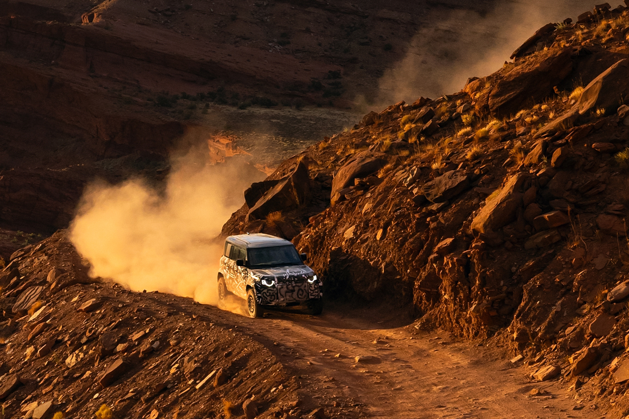 OCTA, así se llama el Land Rover Defender más todoterreno y de 600 CV ...