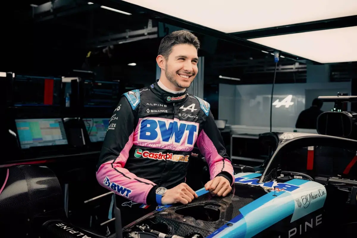 Esteban Ocon no se corta al valorar la renovación de Fernando Alonso ...