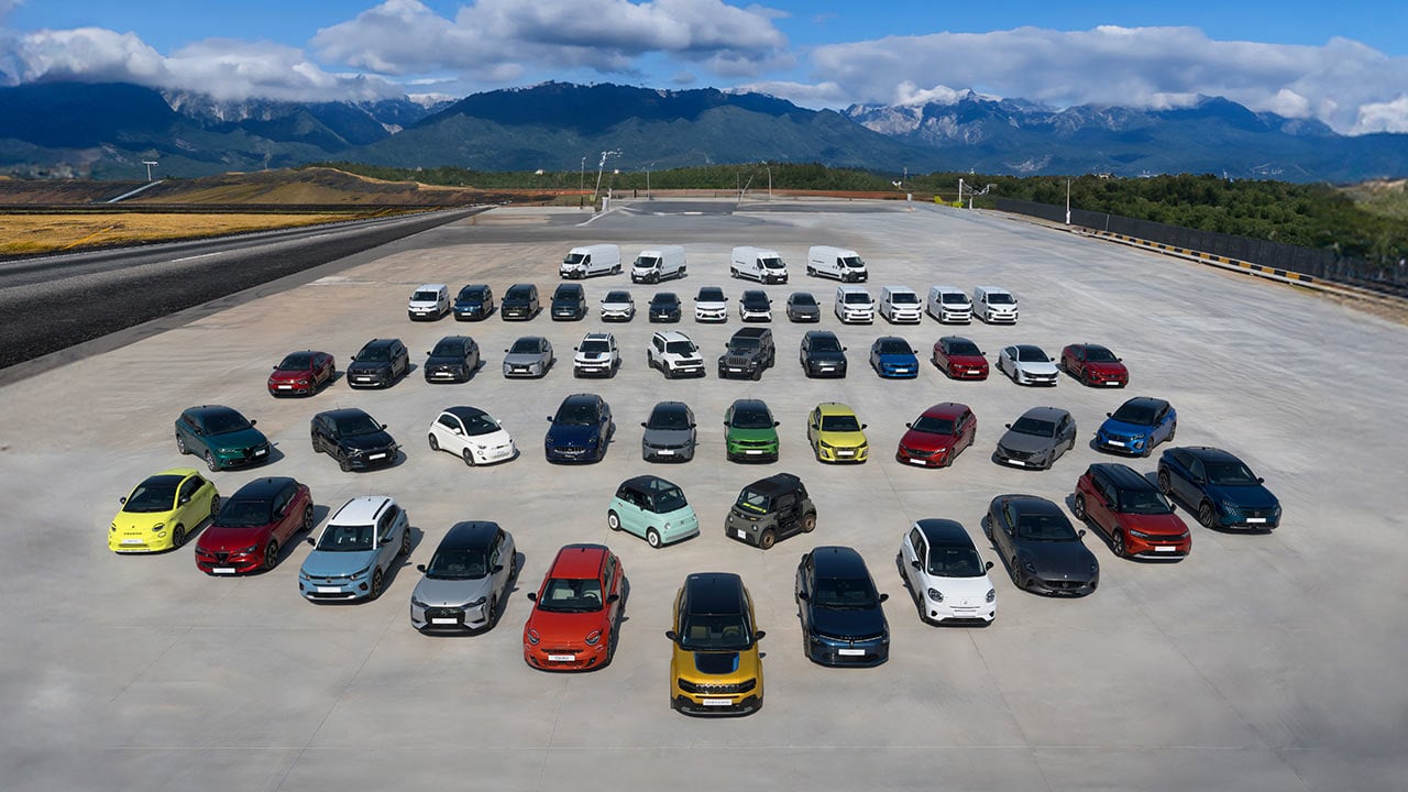 Stellantis trata de zanjar (sin éxito) los rumores de cierre de sus ...