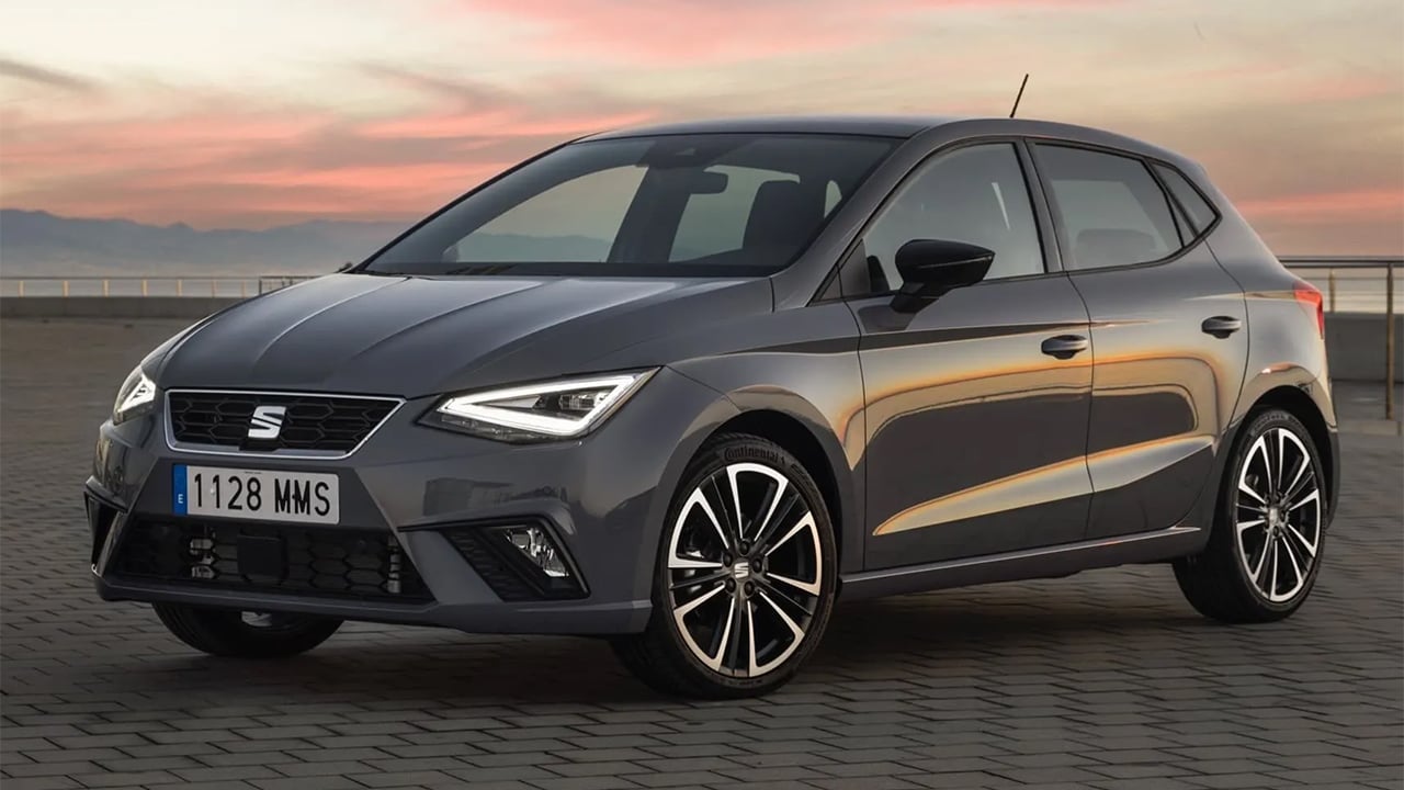 La gama 2025 del SEAT Ibiza se completa con las nuevas versiones de ...