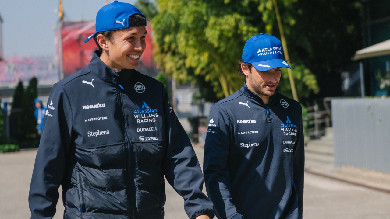 Albon matiza la crítica de Sainz a Williams