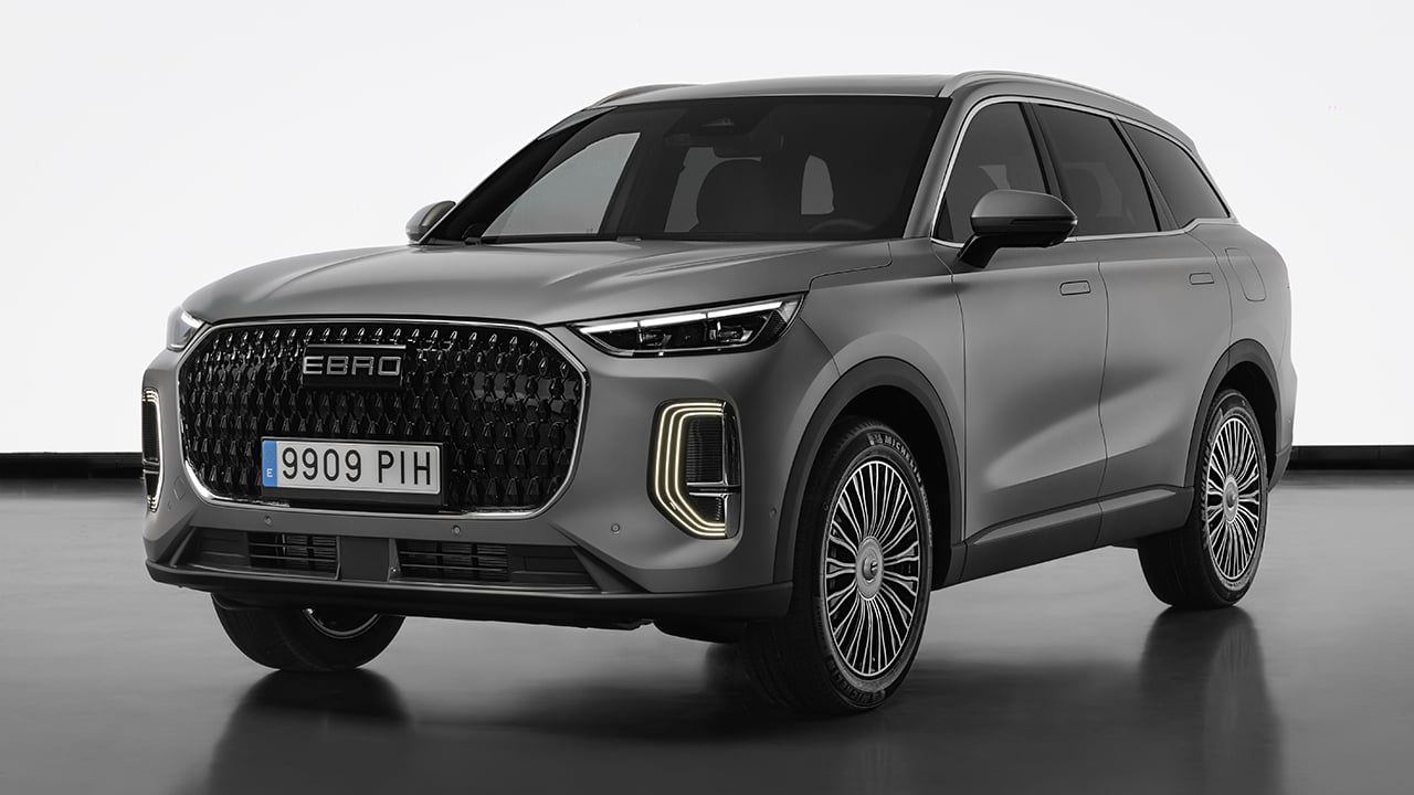 Llega el EBRO S900, el nuevo SUV de la marca española es híbrido PHEV ...